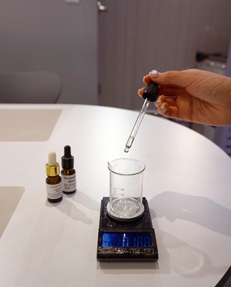 기획특집 – 홍대앞 향수 공방에서 만나는 나만의 향수 | 스트리트 H